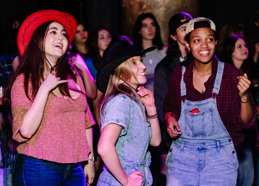 Molly & June’s Honky Tonk: Line Dance Classes & Live Country Music ...